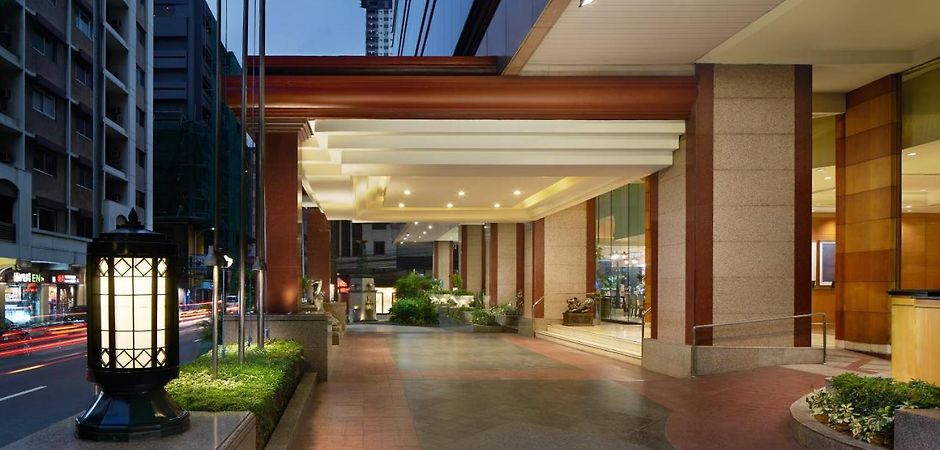 PAN PACIFIC MANILA HOTEL